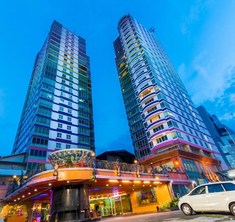 TWIN PLAZA HOTEL GIACARTA