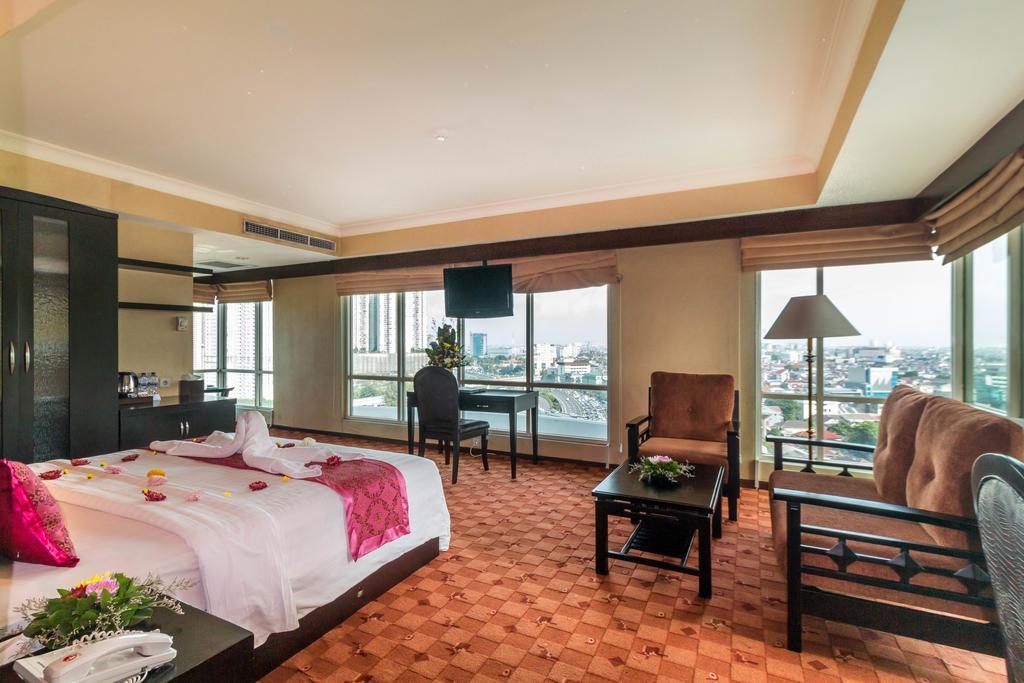 TWIN PLAZA HOTEL JAKARTA